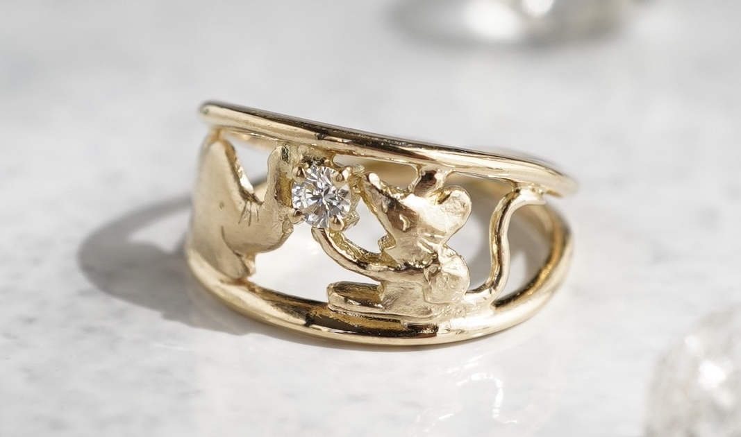 The Elephant and the Mouse ring – Atelier Simo | Handmade fine jewelry
